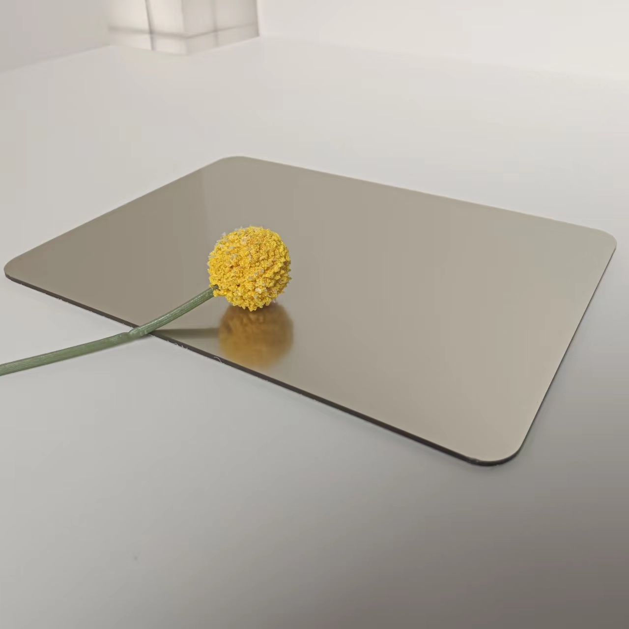 China Rose Gold Plastic Acrylic Mirror Sheet manufacturers, Rose Gold ...